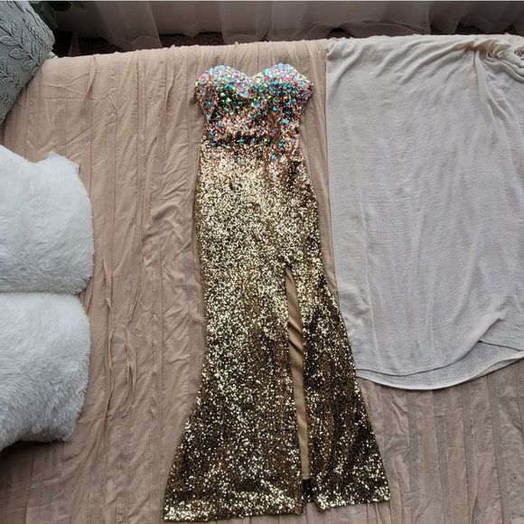 royal queen collection | Dresses | Royal Queen Collection Gold Sequin ...
